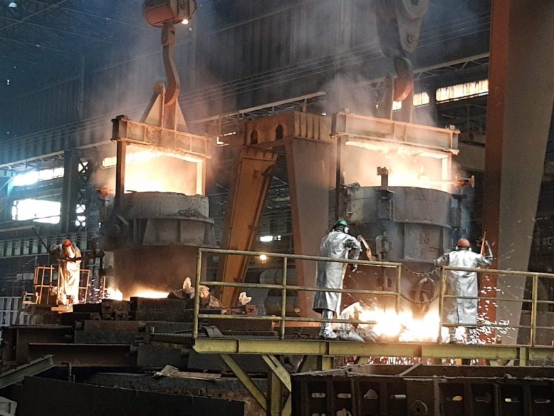 Dedini 100 anos: Capacitada para fundir as peças mais pesadas do Brasil