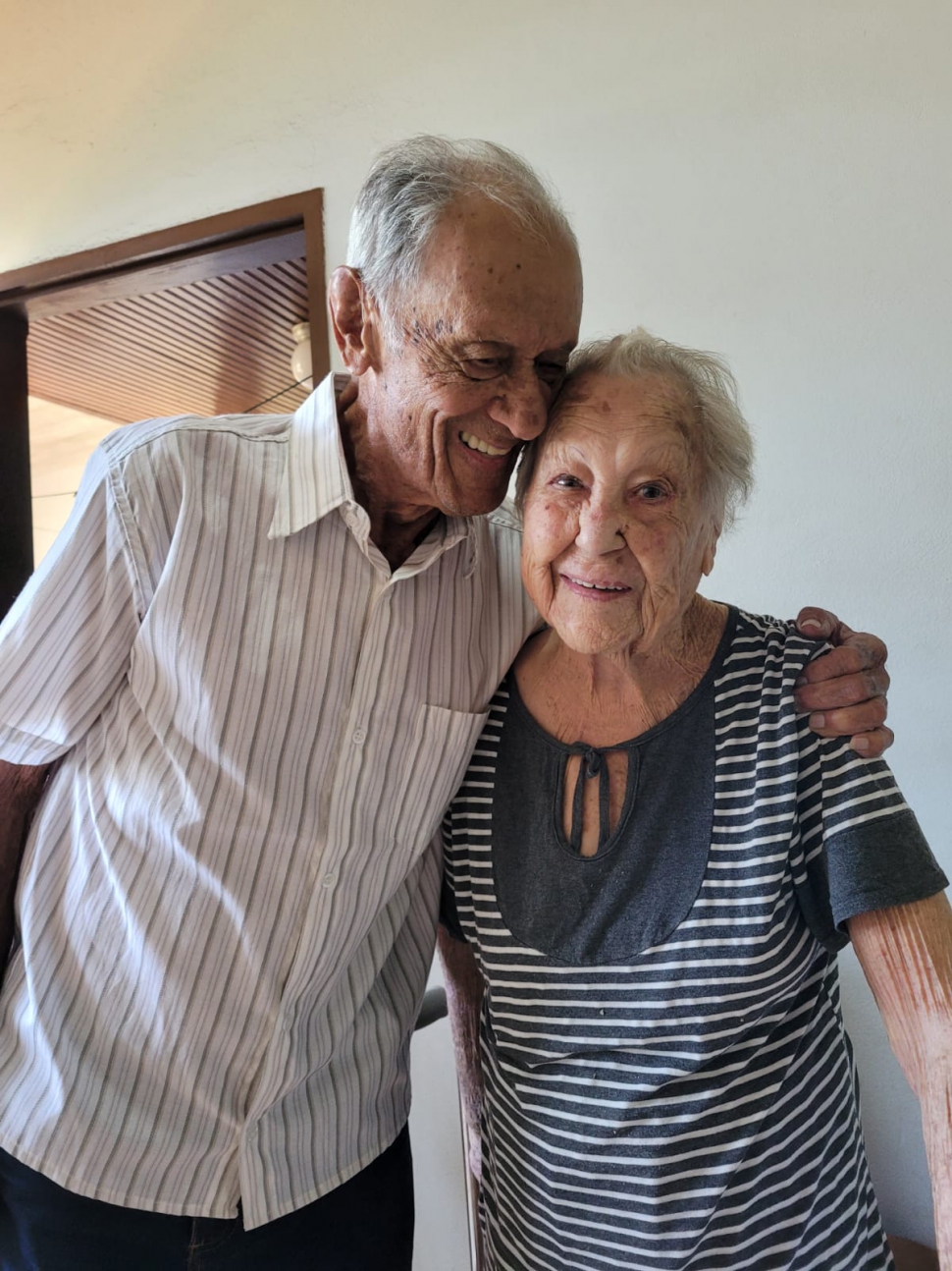 Angelo Botero: aos 100 anos, ele vai votar, dirigir e jogar