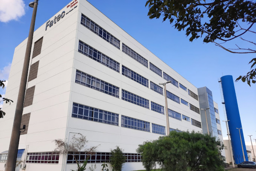 Inscrições para vestibular da Fatec vão até o dia 15 de dezembro