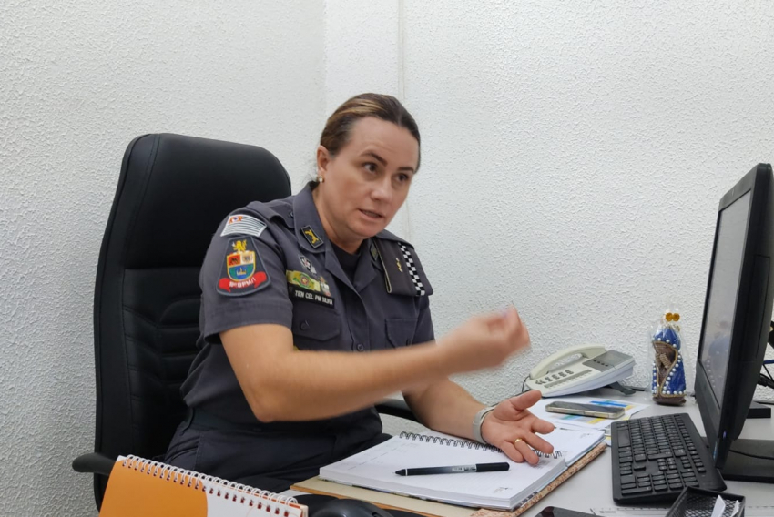 Tenente Coronel Silvia Mantoani é a primeira mulher a comandar o 10º ...