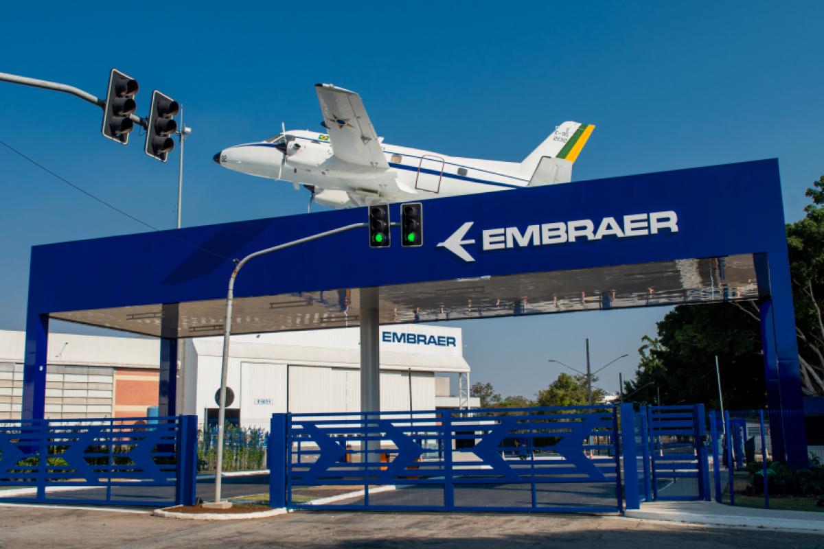 Embraer inaugura novo portal na entrada da Unidade Ozires Silva