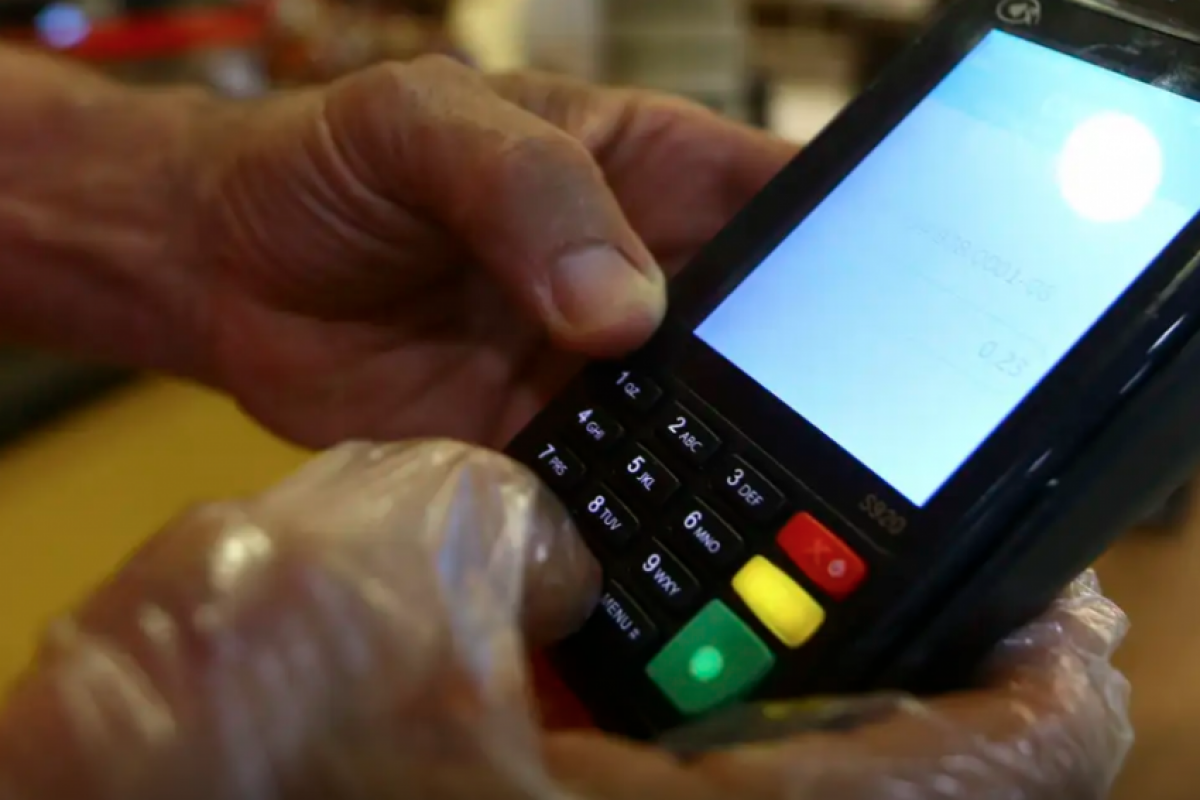 Bandeiras de cartão terão de cobrir falhas em transações