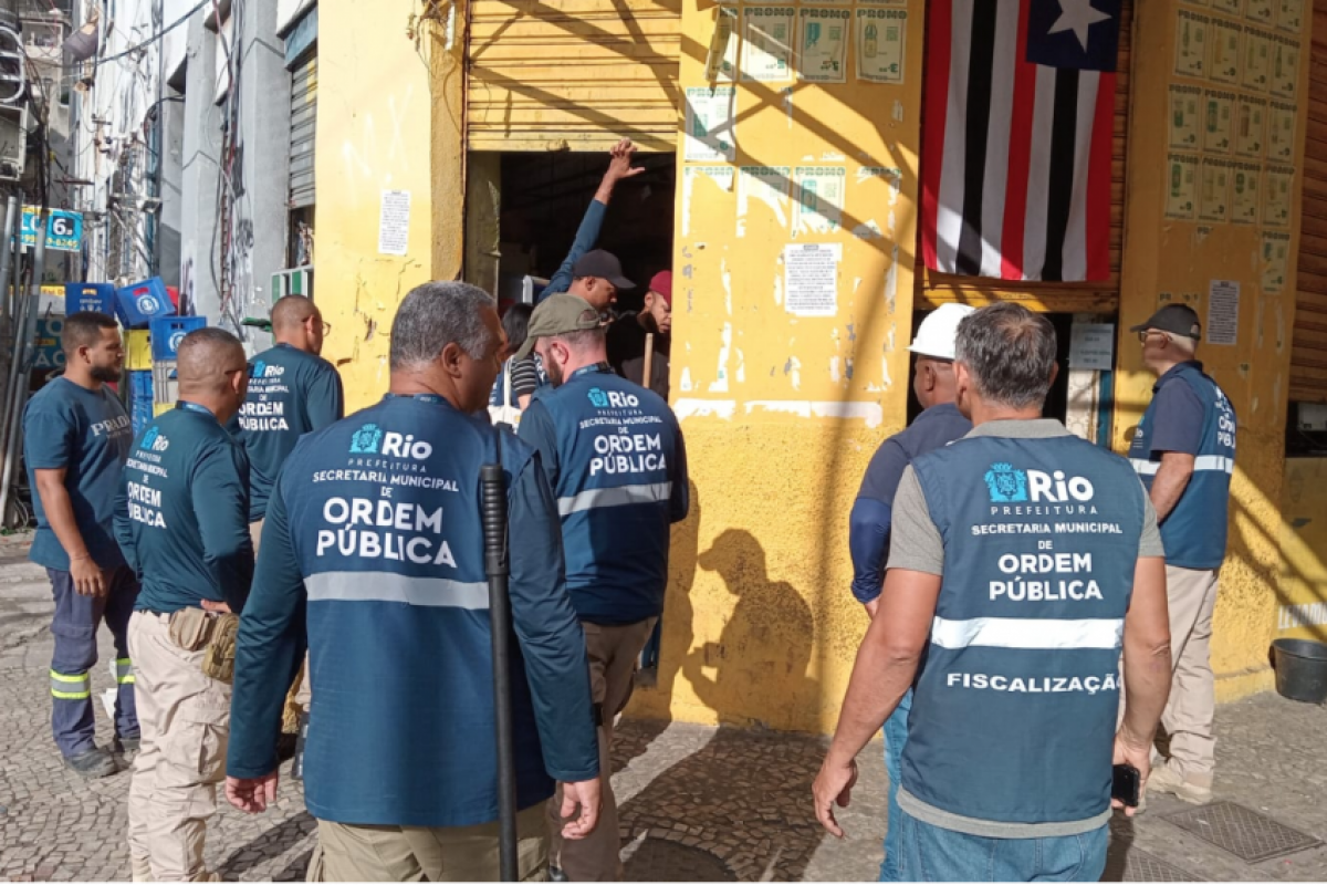 Depósito de bebidas tinha fiação desencapada e até cocô de rato